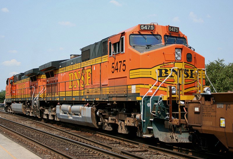 BNSF 5475